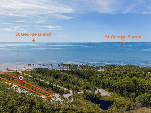 1507 Highway 98, Eastpoint, FL 32328