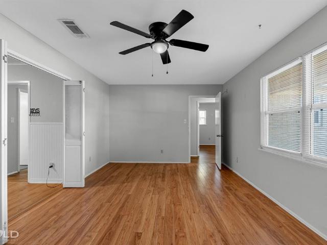 1507 Holiday Place