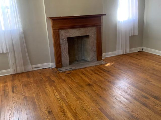 1507 Jackson