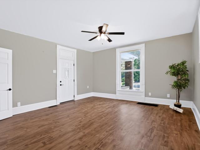 1507 Lafayette Avenue