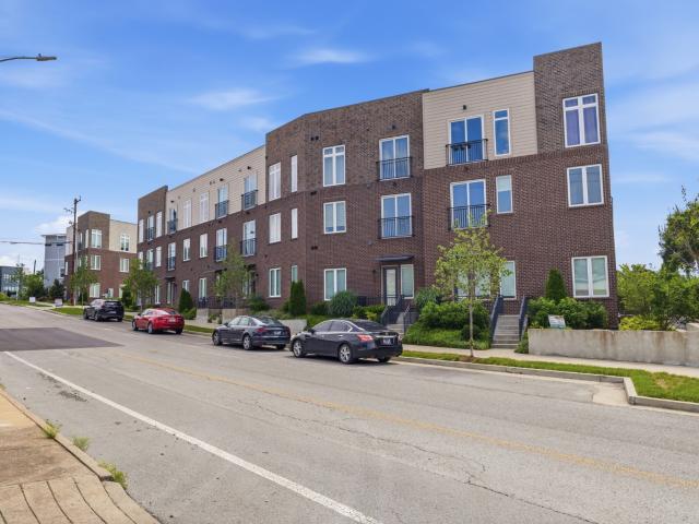 1507 Porter Rd # 204