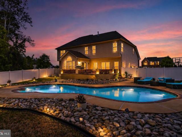 1507 Saint Albans Lane