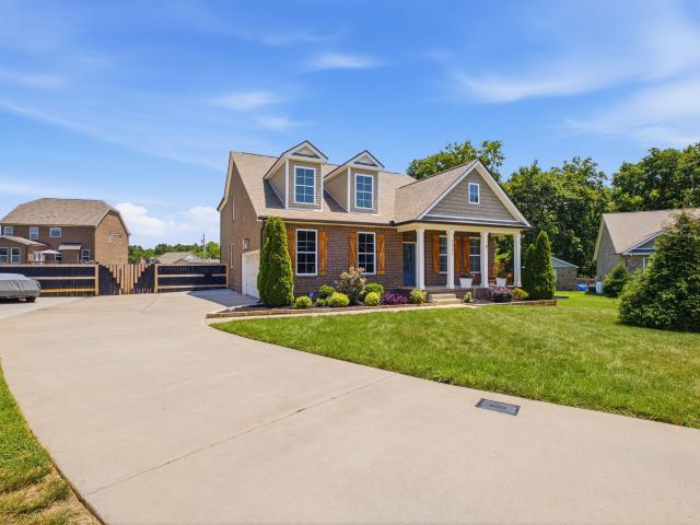 1507 Tara Ct