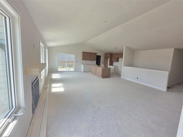 1507 W Lincoln Place