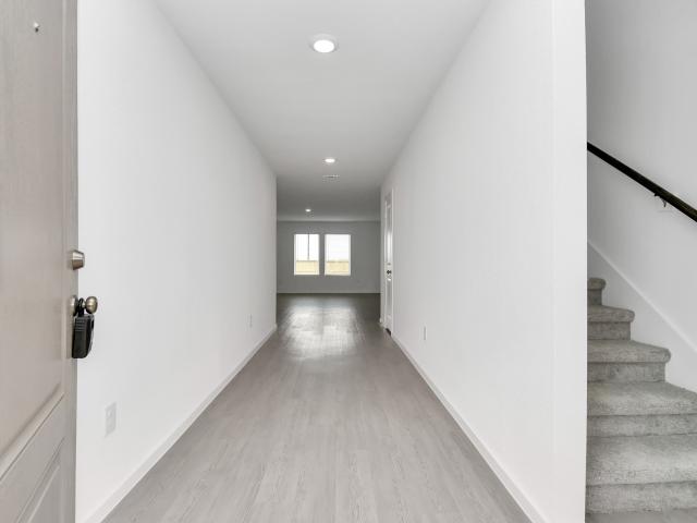 1507 Windrose Bend
