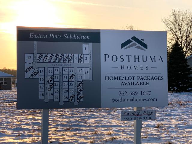 1507 Woodcrest St, Unit LT31, Howards Grove, WI 53083 | MLS #1670