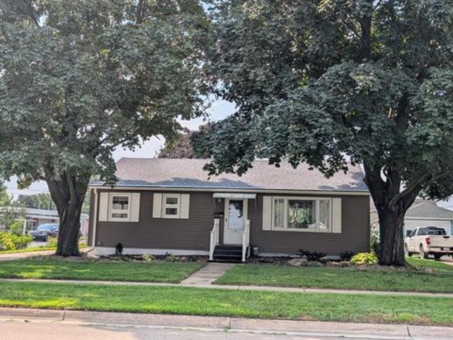 1507 4th Ave NW, Austin, MN 55912