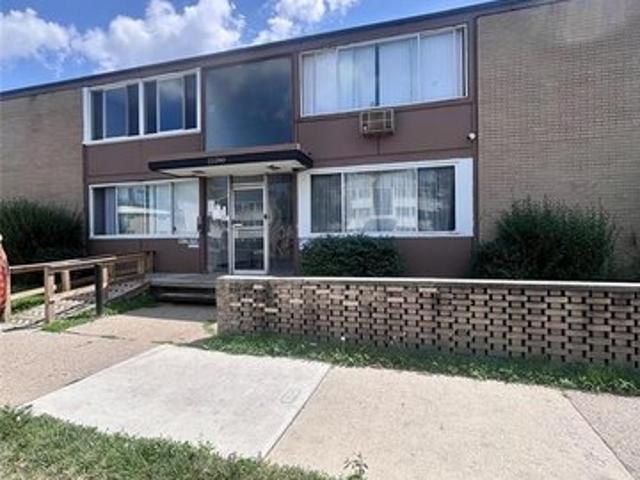 15080 Greenfield Rd, Detroit, MI 48227
