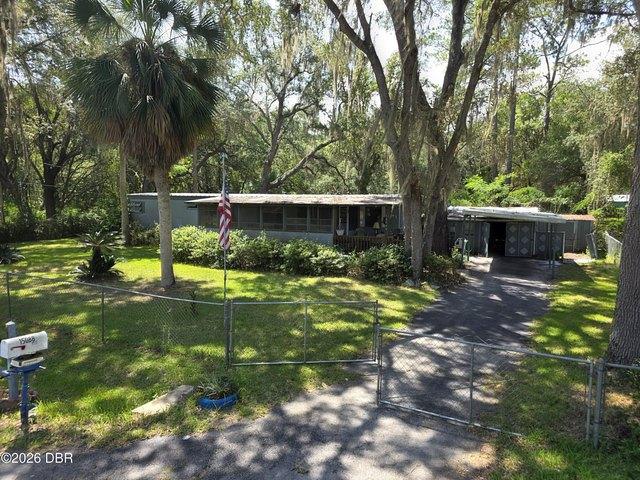 15088 NE 86th Ln, Silver Springs, FL 34488