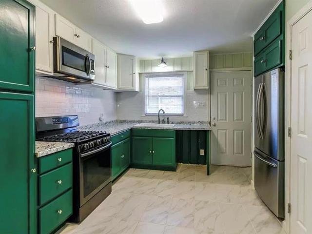 1508 N Highland Avenue