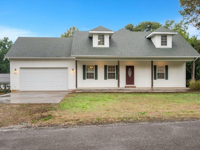 1508 Northview St, Monett, MO 65708