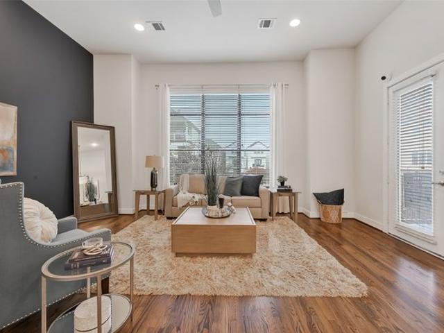 1508 Beall St, Houston, TX 77008