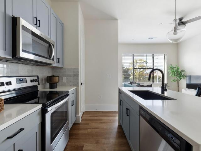 1508 Blodgett Street 408