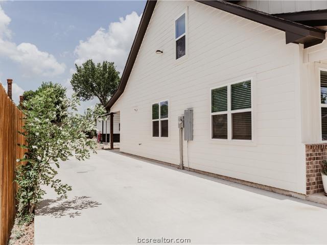 1508 Boone