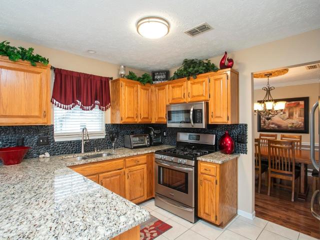 1508 Clover Ct