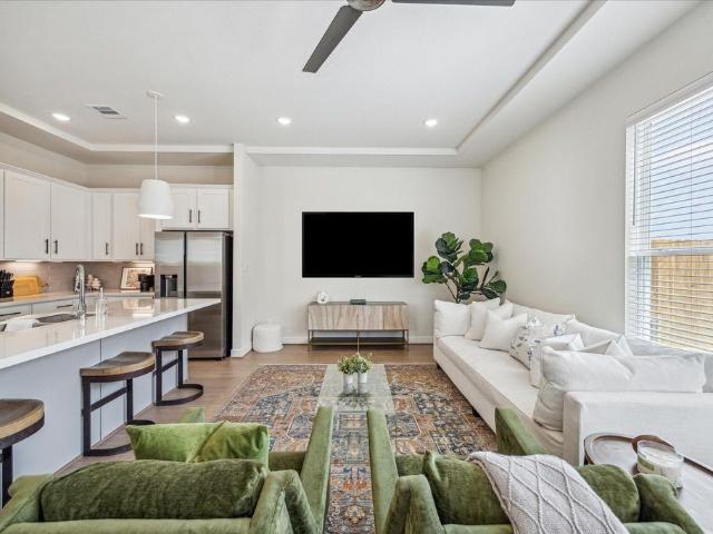 1508 Colonial Gorge Drive