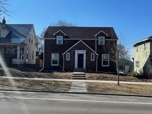 1508 Como Ave, Saint Paul, MN 55108