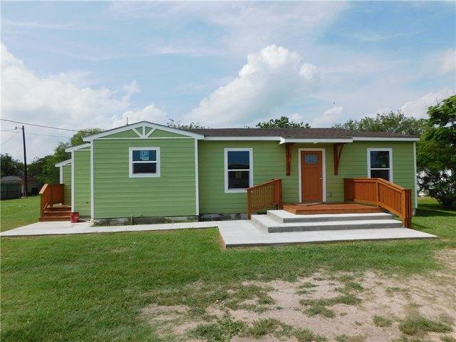 1508 E Corral Ave, Kingsville, TX 78363