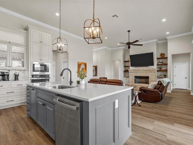 1508 Fabian Drive