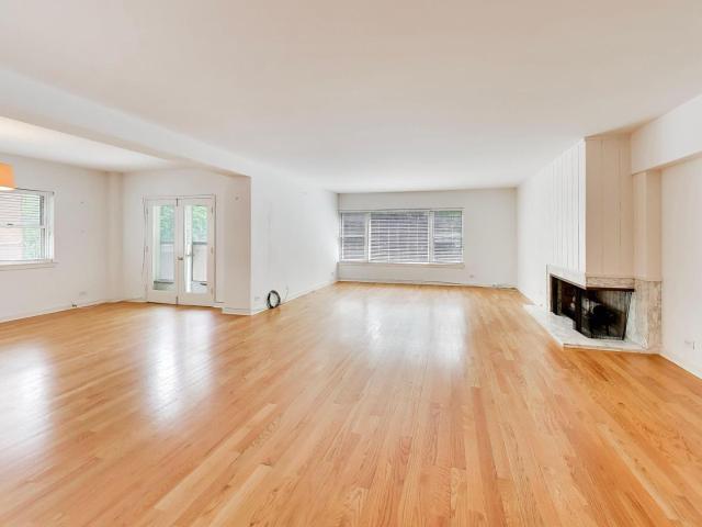 1508 HINMAN Avenue # 3A