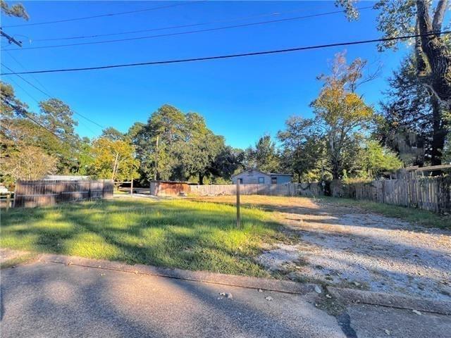 1508 Holloway Dr, Pineville, LA 71360 | MLS #CN2549 | Compass