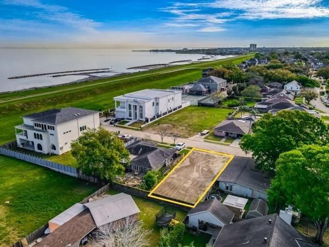 1508 Poinsettia Dr Lot 3, Metairie, LA 70005