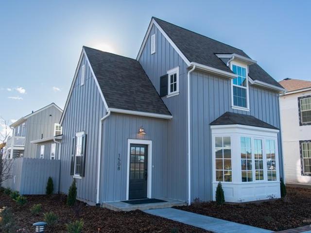 1508 S Picotee Cir, Moscow, ID 83843