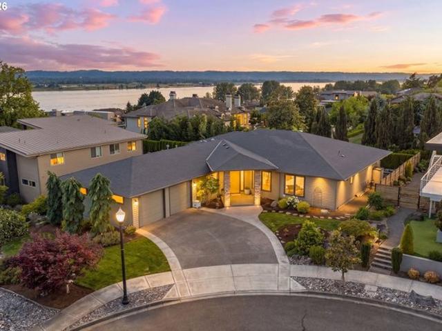 1508 SE Hawks View Ct, Vancouver, WA 98664