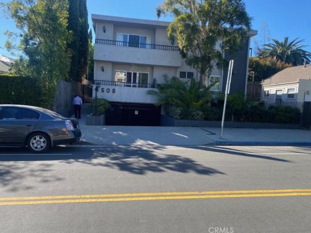 1508 12th St #2, Santa Monica, CA 90401