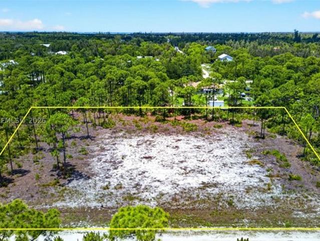 15093 Martinique Way, Bokeelia, FL 33922