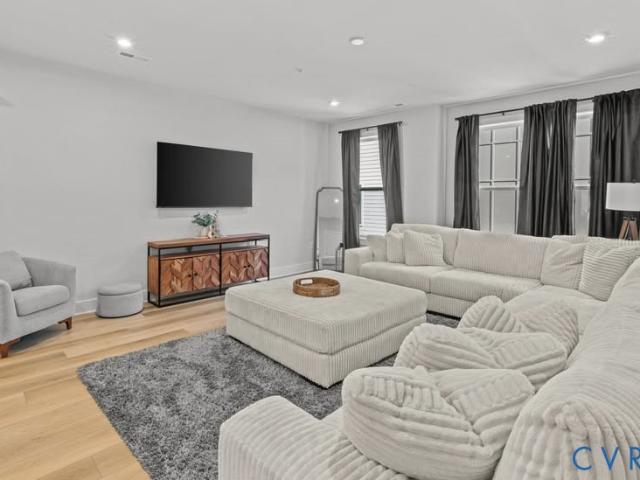 1509 Moore Street B