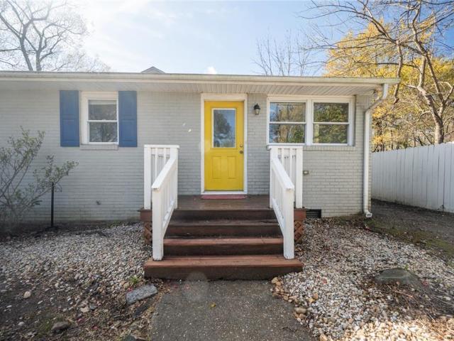 1509 Oleander AVE