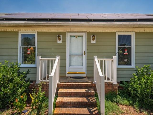 1509 Daniels Farm Rd, Mebane, NC 27302