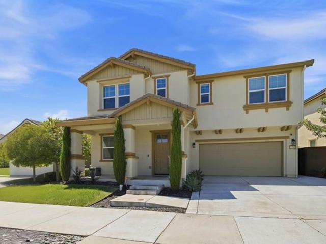 1509 Gulf Dr, Fairfield, CA 94533