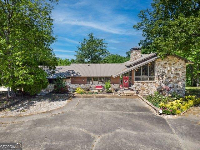 1509 High Point Rd, Bowdon, GA 30108