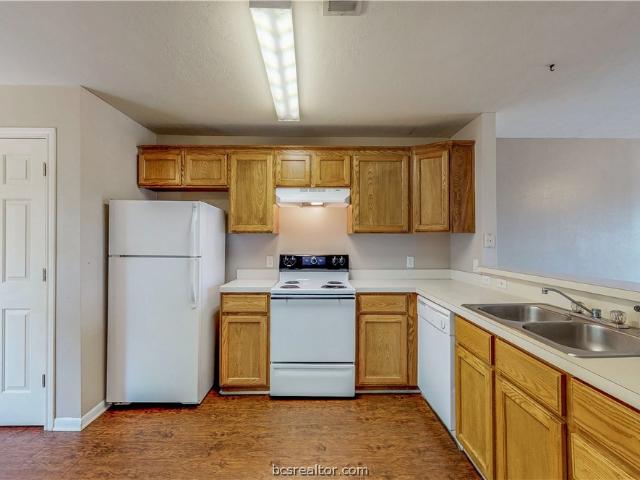 1509 Hollowhill Drive A