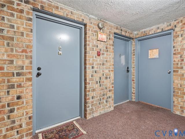 1509 Regency Woods Road 301