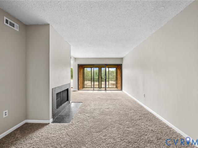 1509 Regency Woods Road 302
