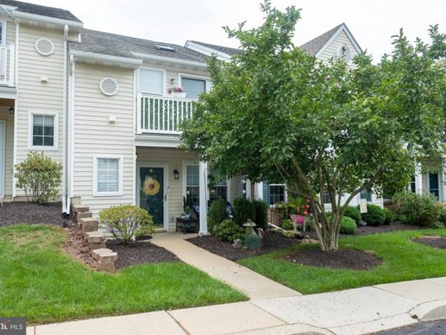 1509 Rosewood Ct Unit 77, Pottstown, PA 19464