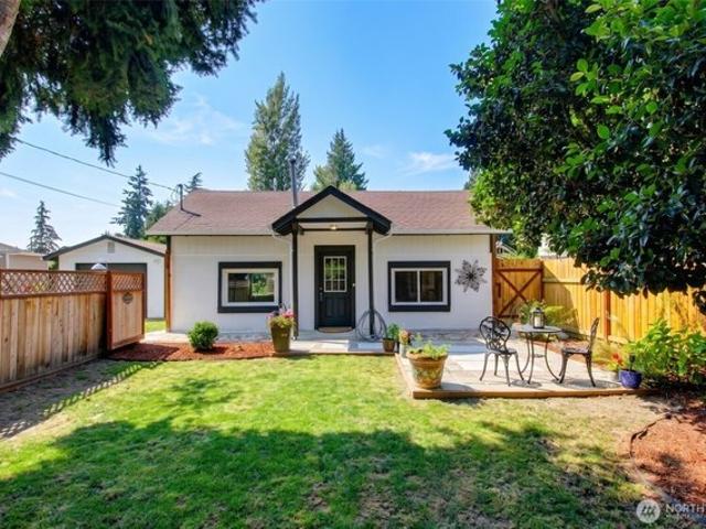 1509 S 7th St, Mount Vernon, WA 98273