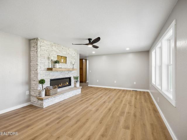 1509 Ted Davis Rd