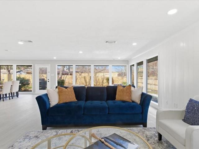 1509 University Drive
