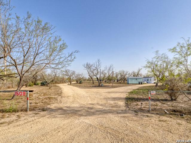 1509 Westward Trail