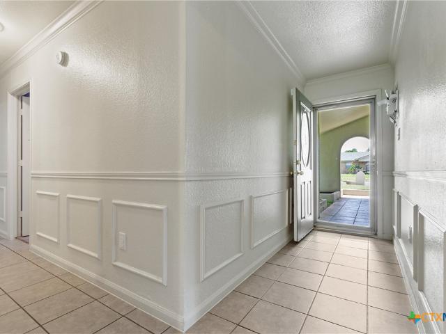 1509 West Lane