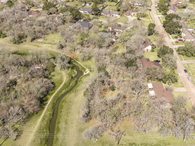 1509 Windsor Drive