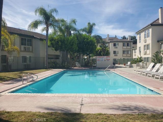 15000 Downey 273