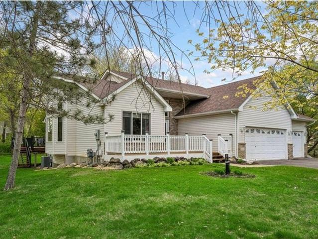 15000 Juniper Ridge Dr NW, Andover, MN 55303
