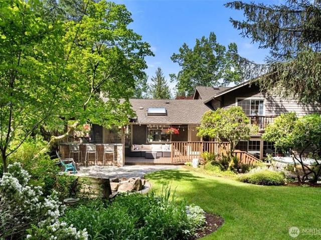 15002 SE 171st St, Renton, WA 98058
