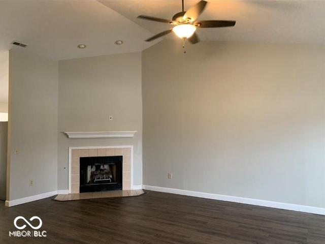 15002 Silver Thorne Way