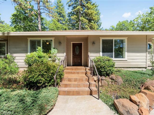 15004 Woodland Park